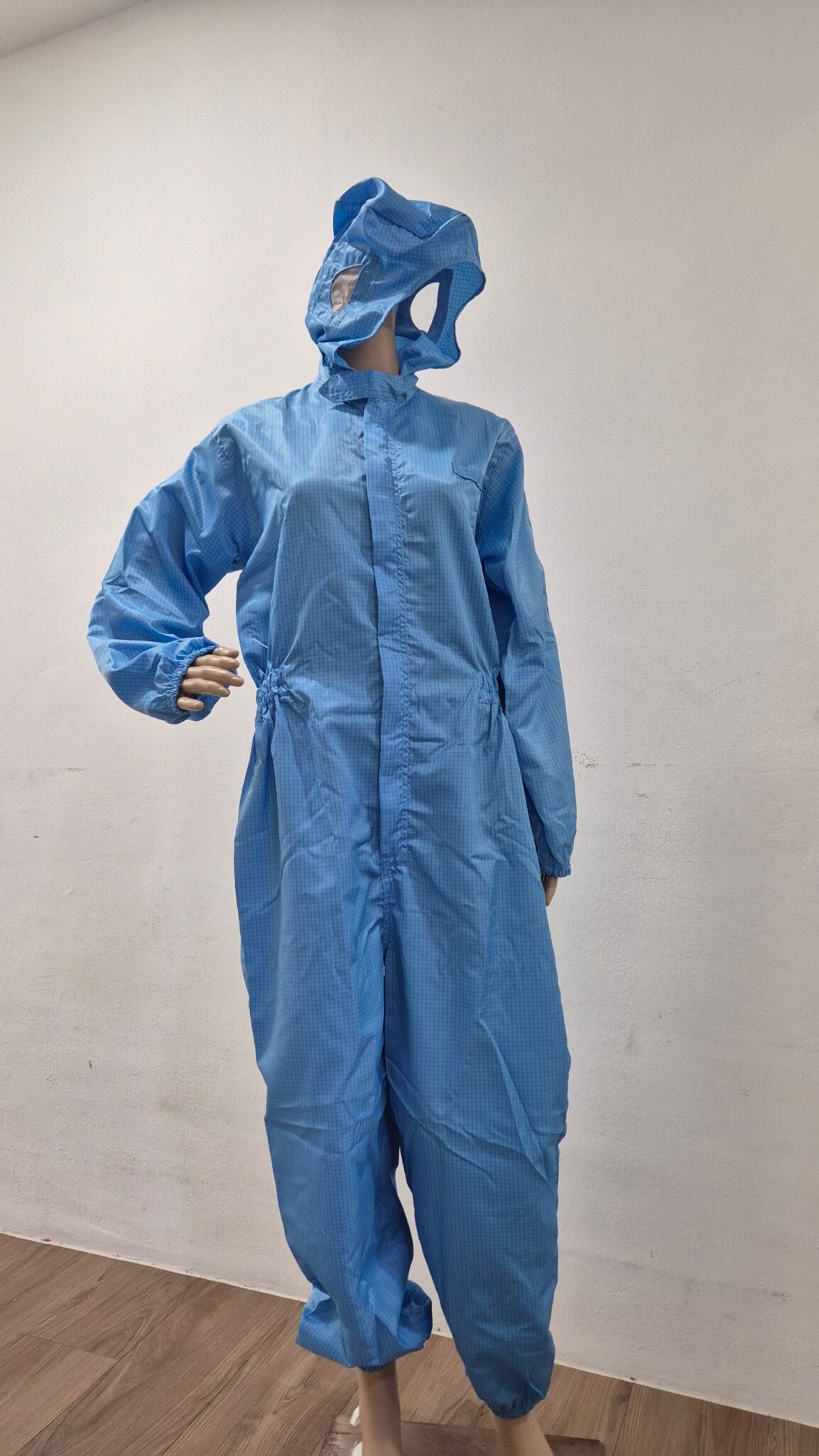 Esd Cleanroom Jumpsuit with Hood - Bizone.my
